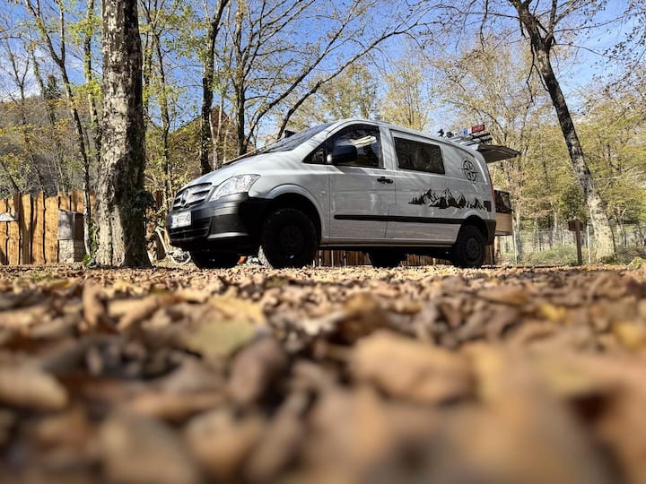 Mercedes-benz Vito 4x4 For Two - Banovci