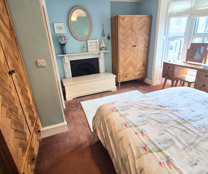 King Size En Suite In Whitby - Robin Hood's Bay