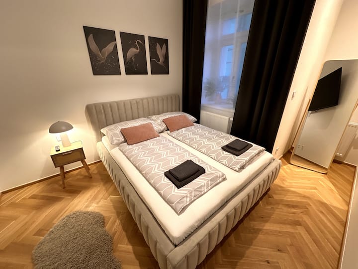 Elegant Escape: Cozy Flat Close Prague Attractions - Prague