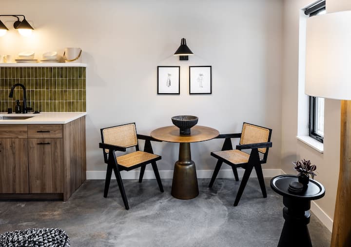 The Dylin | One Bedroom Apartment - Madison, WI