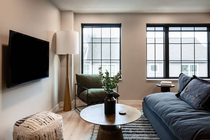 The Dylin | Two Bedroom Apartment - Wisconsin