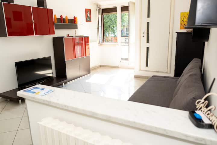 Due Passi Dal Centro - [Turin Vibes] - Turin