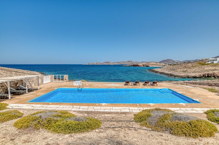 Villa By The Sea With Pool, Parasporos Paros (1) - Paros