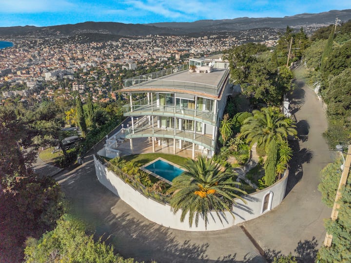 Villa Super Cannes - 320m2 - Vue Unique - Cannes