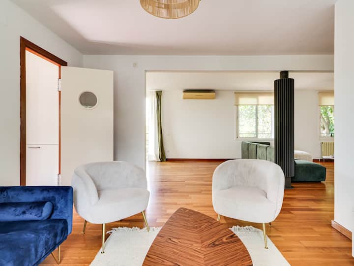 Bright Room In A Swimming Pool House W/garden Uab - Sabadell