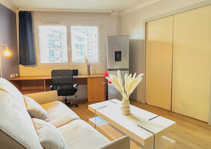 Appartement Balcon Proche La Defense Arena Parking - Courbevoie