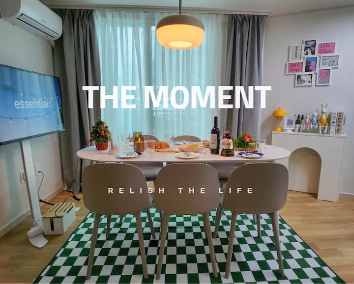 더모먼트/홍대상수역 3분/엘리베이터/2룸 3베드/6인숙소/깨끗한 침구/무료 짐보관/넓은거실 - Seoul