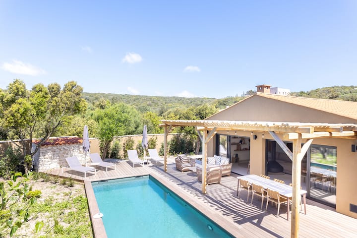 Villa 2 Chambres Piscine Privée - Les îles Lavezzi