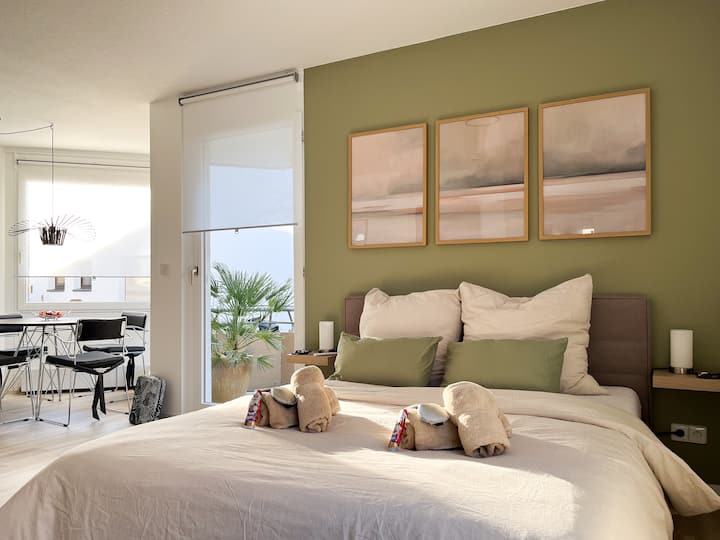 Lubu Stay: Central, Cozy, With Workspace & Parking - Ludwigsburg