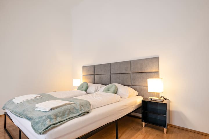 Room In Spacious Shared Apt, 7-min To Stadthalle - Viena