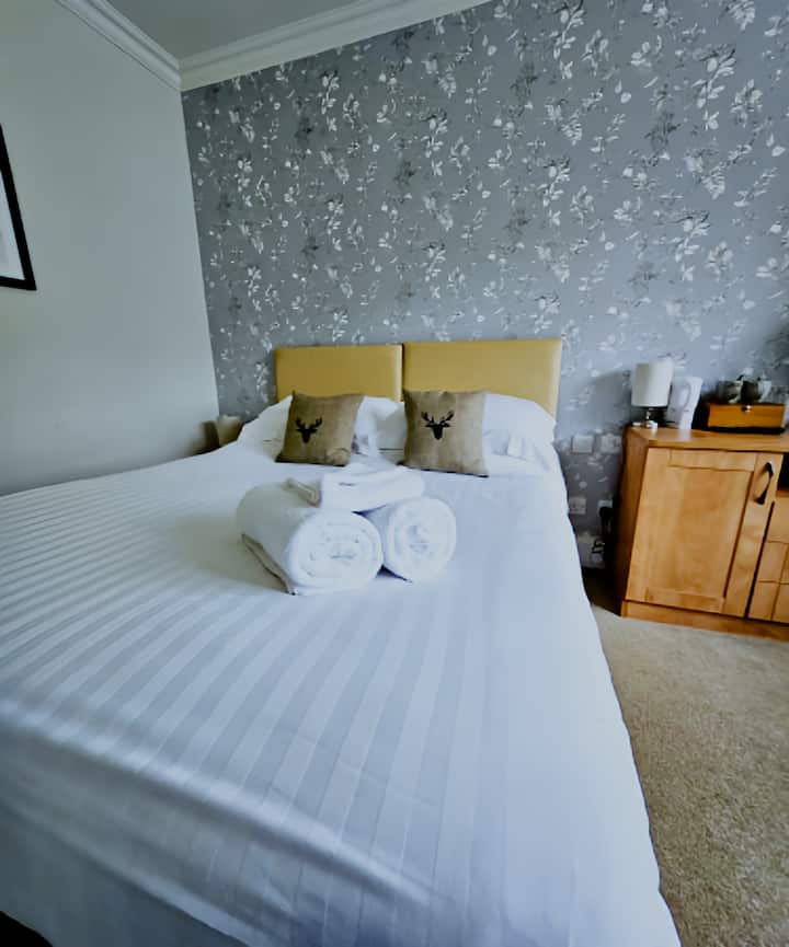 Large Double Room - Otterburn