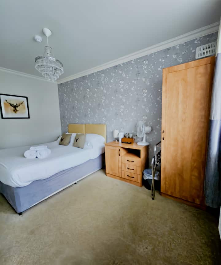 Large Double Room - Otterburn