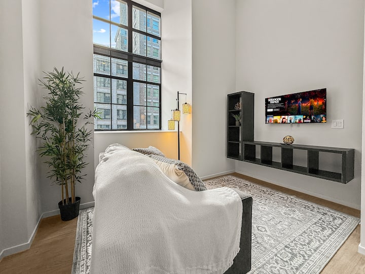 Luxury 1bd | Dt Cleveland | 1 Bed - Cleveland, OH