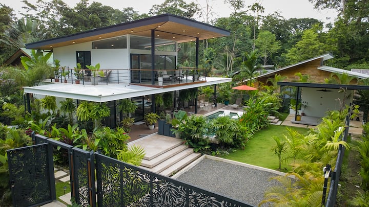Villas Coral Luxury House Beatiful Pool And Garden - Puerto Viejo de Talamanca