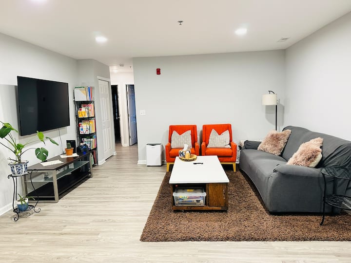 Spacious 2b2b Condo In 19808 - Newark, DE
