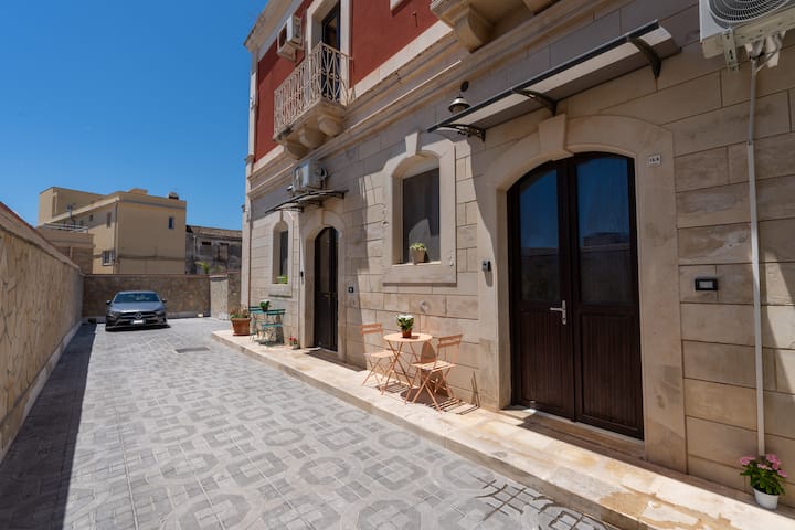 Apartment Paolino Home And Rooms - Syracuse