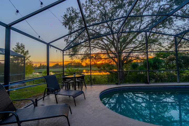 3/2 Orlando Home /Heated Pool With Lake View - Haines City, FL