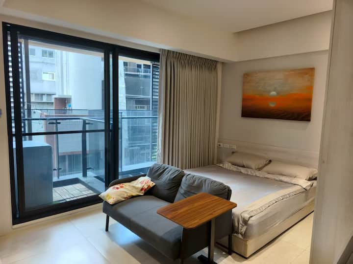 台北市中心飯店式時尚寓所|中山北路|中山商圈|民權西路站1分鐘 - Taipei City