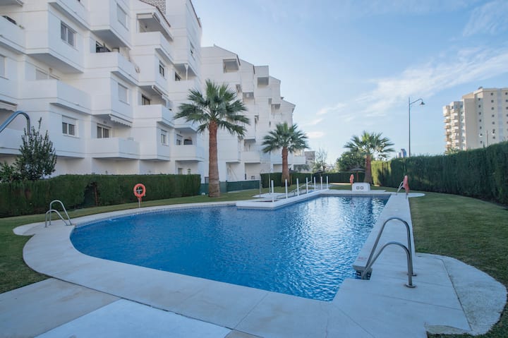 A Pocos Pasos Del Puerto- - Estepona