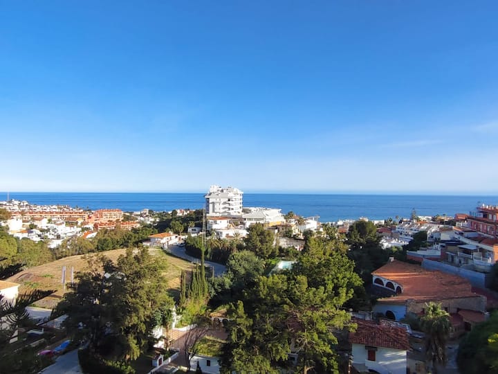 Alessandra Sea Wave - Fuengirola