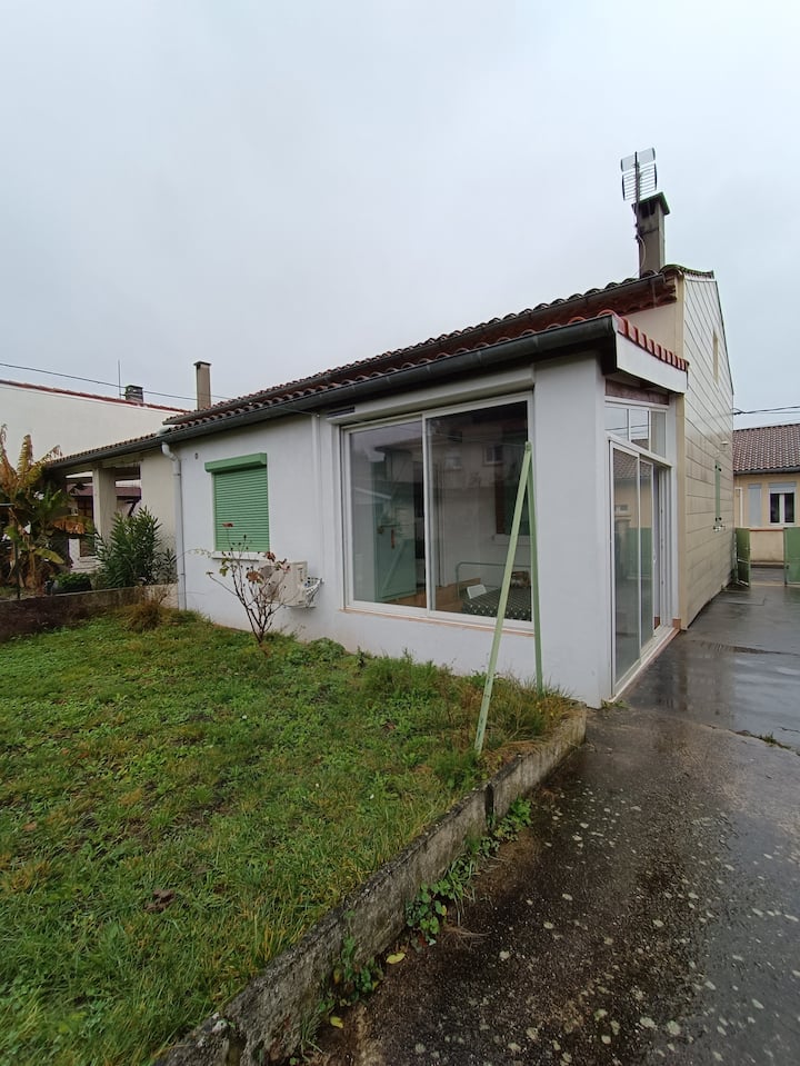 Maison Confortable A Deux Pas Des Commerces - Pont-de-Larn