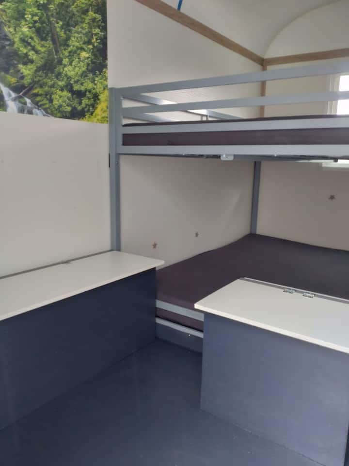 Mobiles Hostel Georgenthal - Friedrichroda