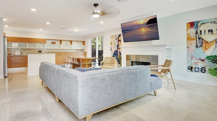 Las Olas Walkable Retreat [4bd/3bth] - Fort Lauderdale