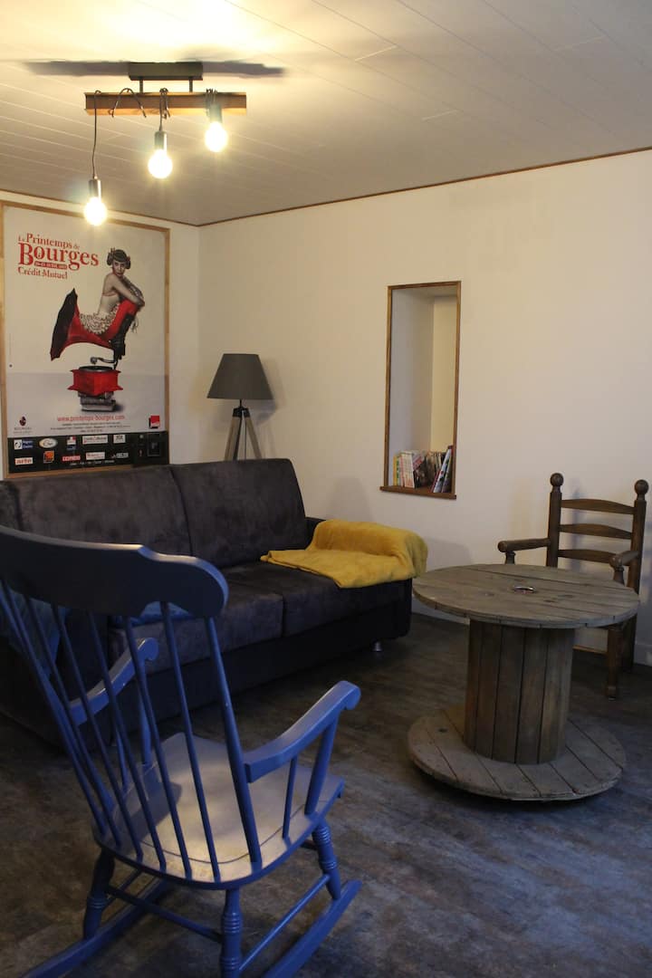 Gîte Au Calme, Refait à Neuf. - Cher