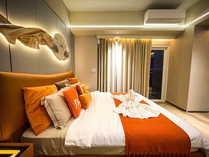 Luxurious 5br In Manila Bay Across Okada Ii Sunset - Las Piñas