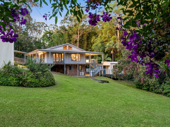 Rainforest: Noosa Hinterland Guest House Escape - Eumundi