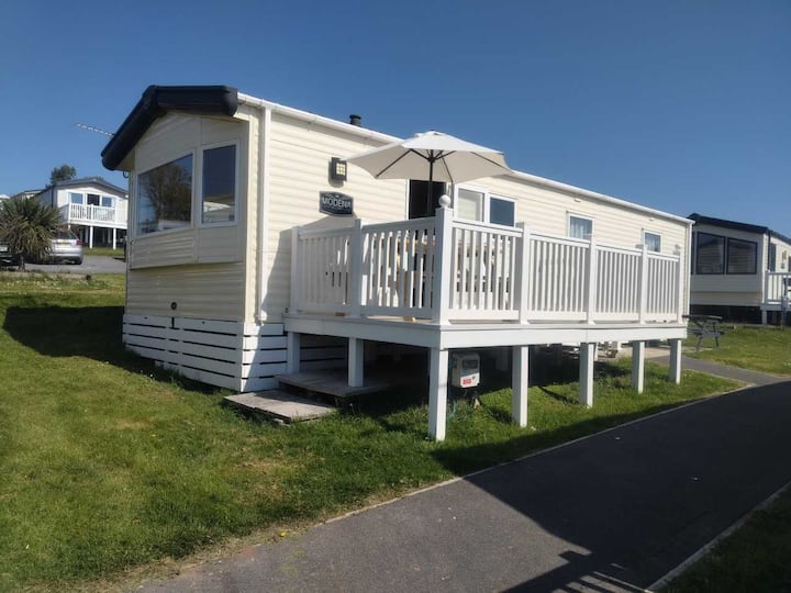 Devon Cliffs, Deluxe 3 Bed, Sleeps 6 Elms, Decking - Exmouth