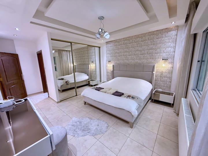 Battikhi Stays | Premium 3br With 2 Balconies - Ammán