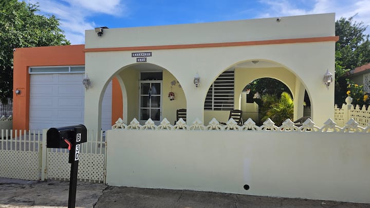 Stay With A Local Host In Our Cozy Co-living Space - Arecibo
