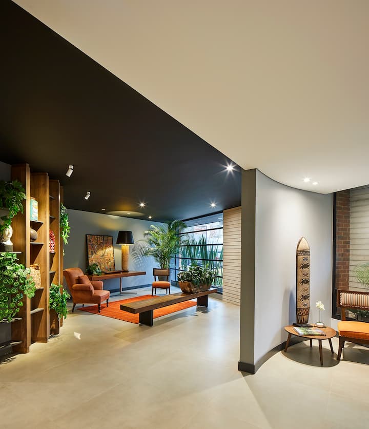 Stylish Zona G Getaway: King Bed 401 - Bogotá