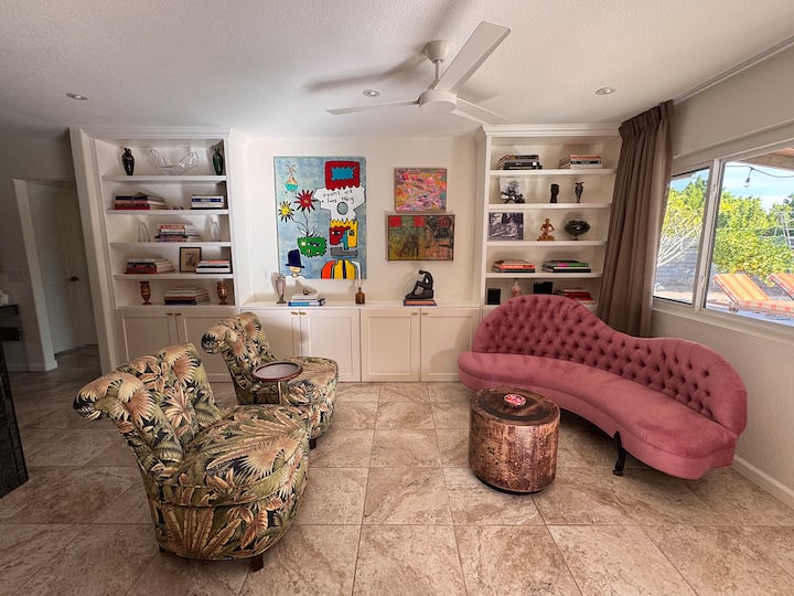 Casa El Greco, A Desert Getaway Pool - Spa - Views - Palm Springs, CA