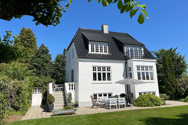 Lovely House  - 1 Km From Downtown Aarhus - Aarhus