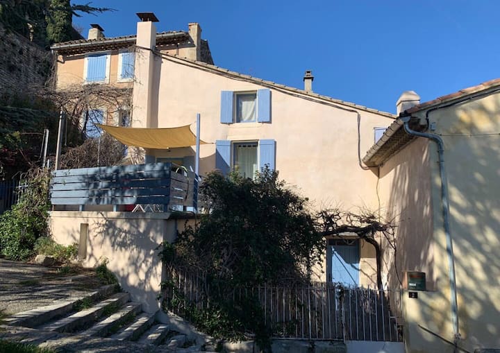 2 Pièces Au Pied Du Château - Grignan