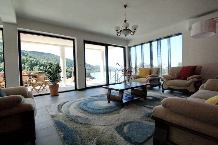 Villa Anastasia, Korcula, Am Meer - Smokvica