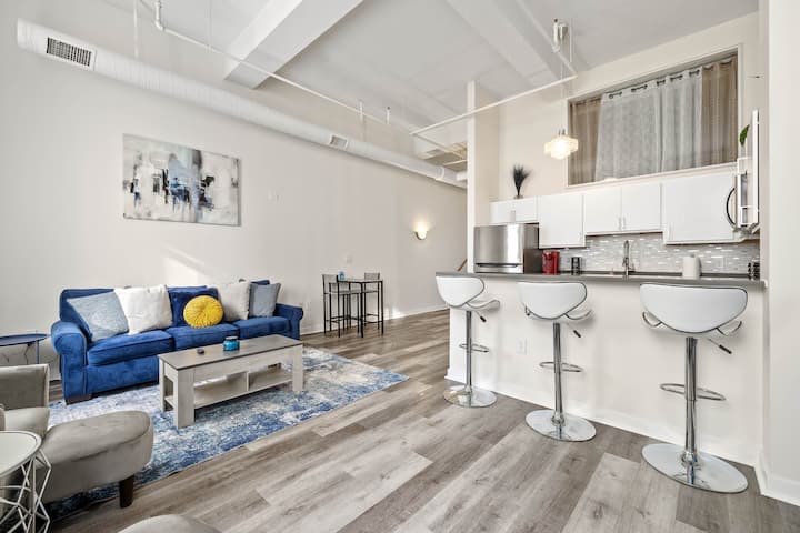 Vibrant 2-bed Loft In Downtown Indy - Sleeps 6 - Garfield Park Indianapolis