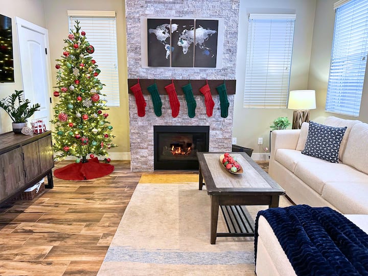 Peaceful Home By Downtown & Nau | Firepit | Dogsok - Flagstaff, AZ