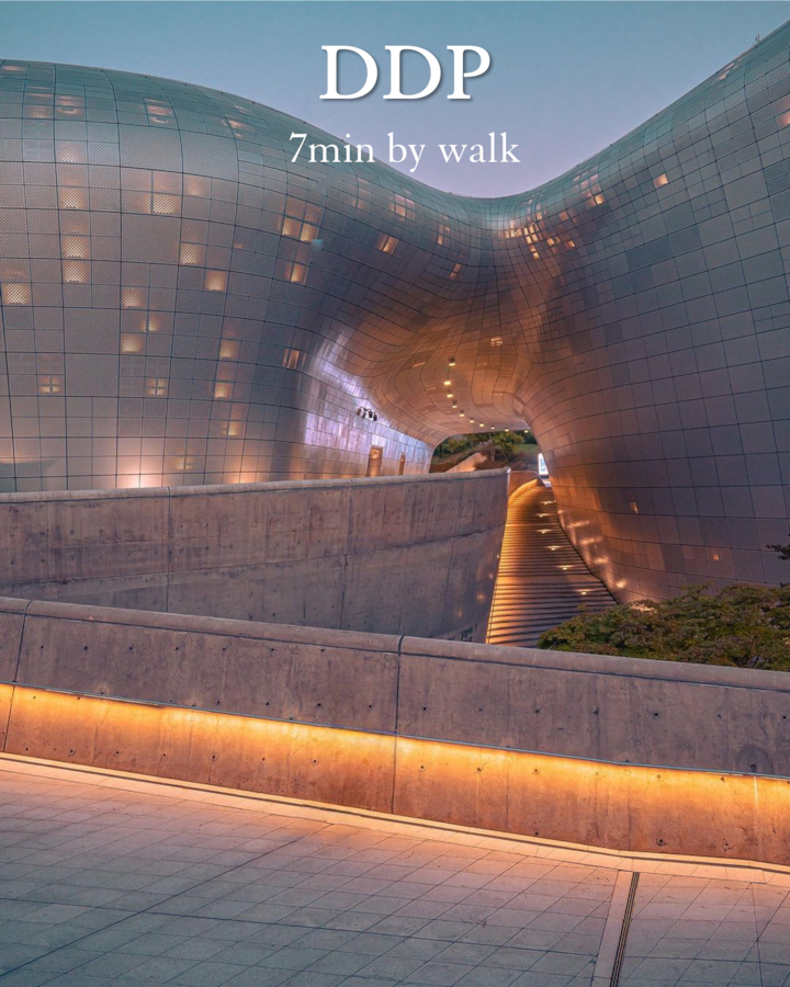 지하철 도보 3min | 공항버스 2min | 2room | 동대문 Ddp 명동 성수 - Seoul