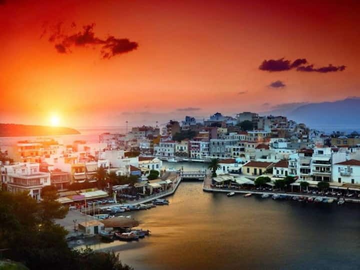 My Sisters House - Agios Nikolaos