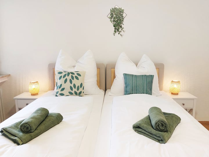 Apartment- 4p Boxspringbetten Bei Ratiopharm Arena - Ulm
