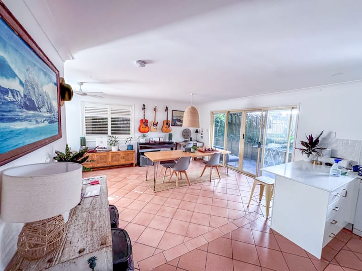 Cheap Room In A Beautiful House - Byron Bay