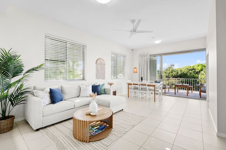 2 Bedroom Rooftop Delight - Tweed Heads