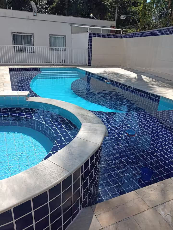 Apto Com Piscina, Espaço Gourmet - Ubatuba