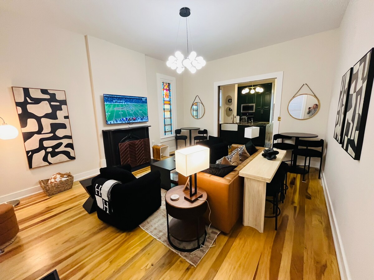 New! Stylish Historic Downtown Home | Walk to Rupp - Houses for Rent in ...