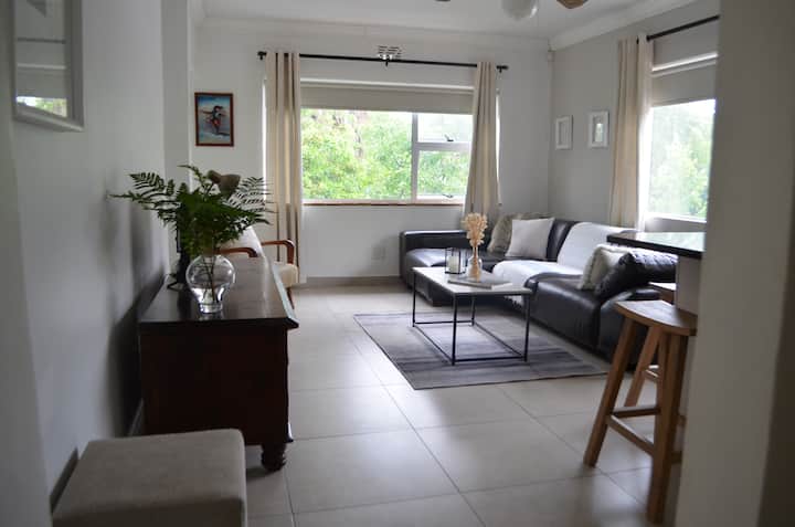 Stellenhof Inn - 2 Bedroom, Walk To Dorp Street - Kylemore