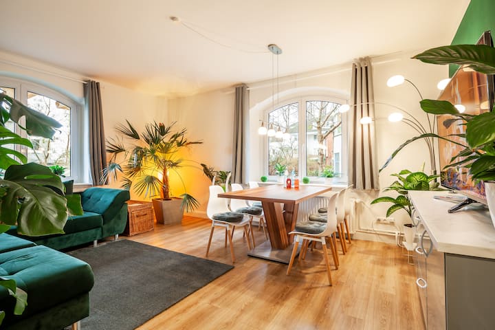 Green Home - Terrasse - Parkplatz - Nähe Trave - Lübeck