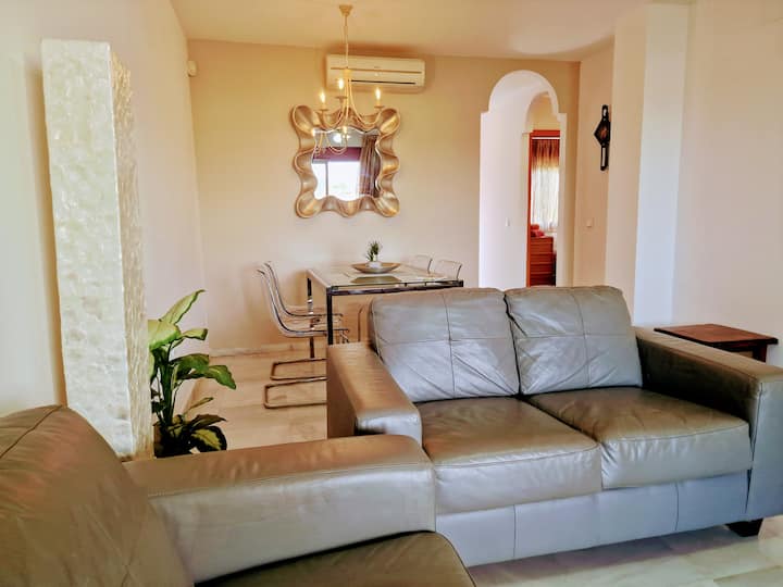 Walking Distance To Everything In La Cala De Mijas - La Cala de Mijas